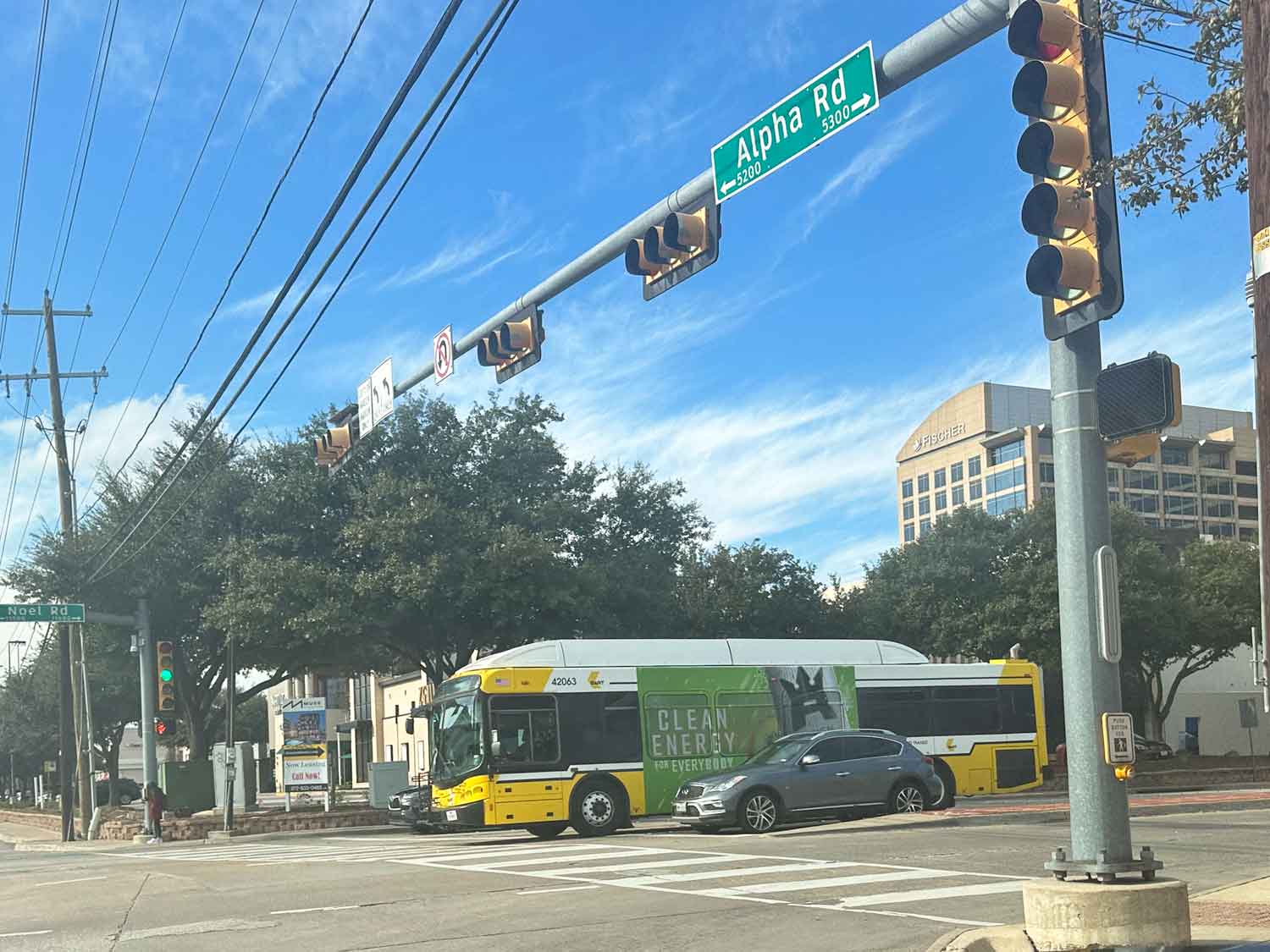 Outdoor Ads - Dallas Billboards